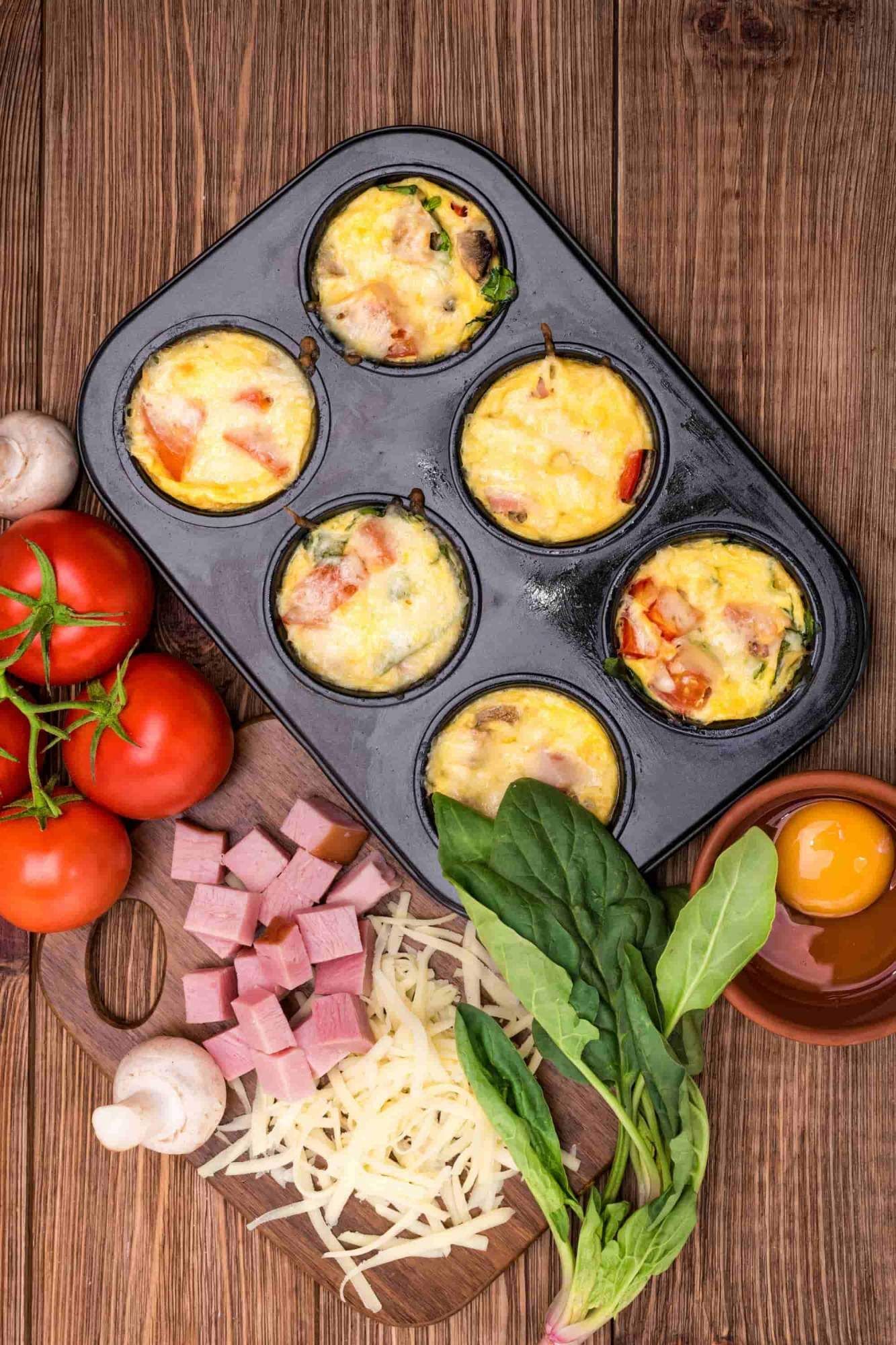 egg cups with ham