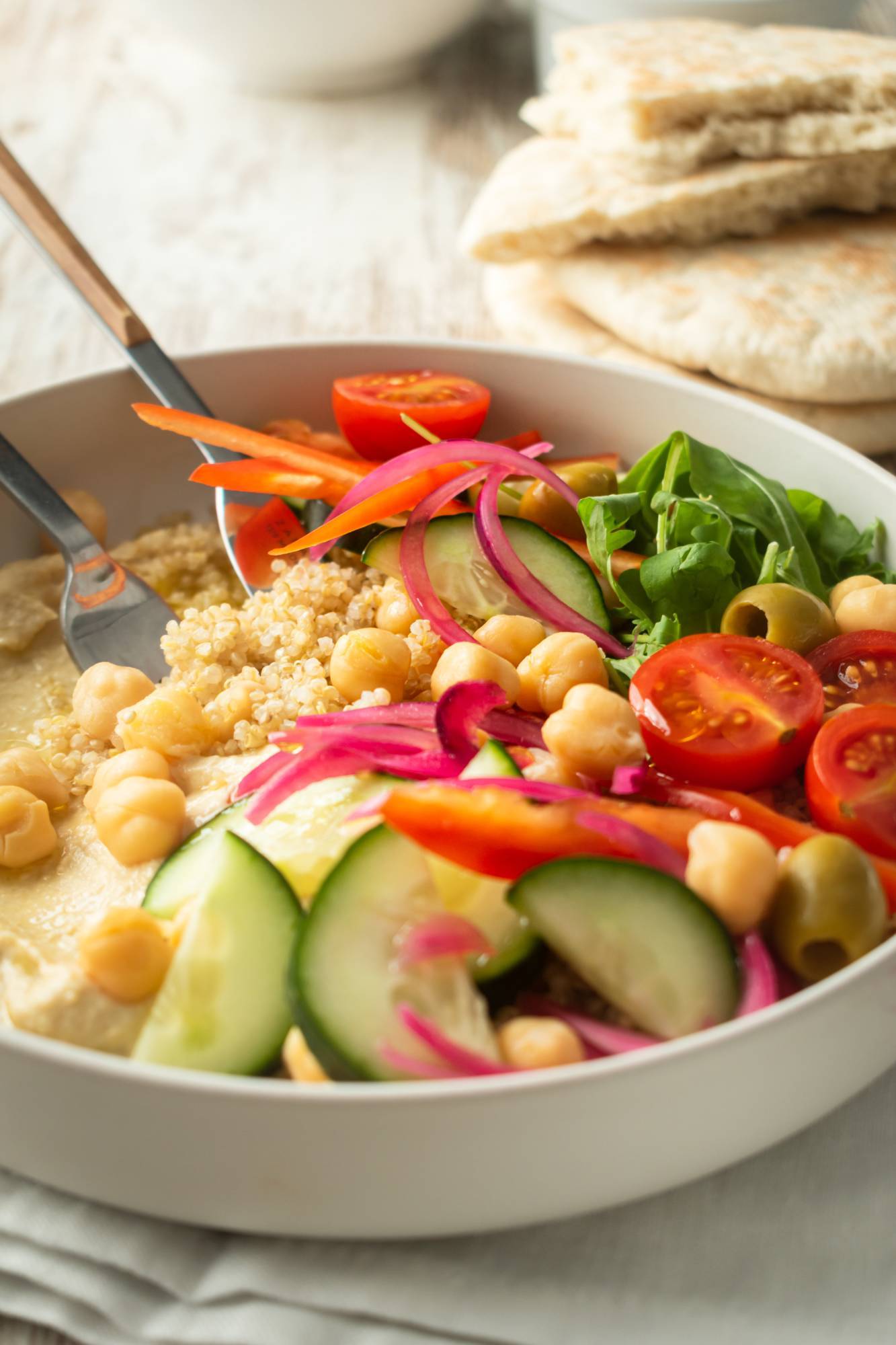 Hummus Bowl (10 Minute Meal!) - Slender Kitchen