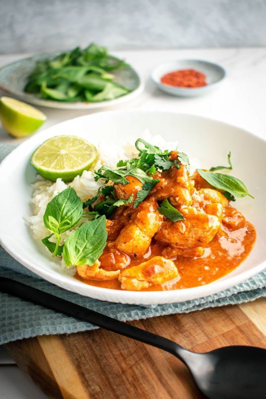 Thai Red Coconut Curry with Chicken - Slender Kitchen