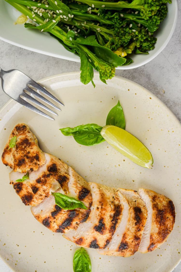 Grilled Basil Lime Chicken Breast - Slender Kitchen