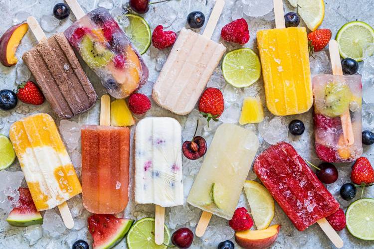 Delicious Homemade Popsicles! Recipes, Tips, and More - Slender Kitchen
