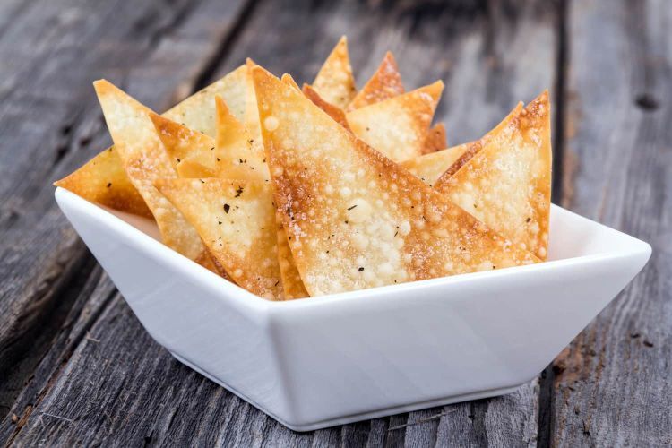 Baked Wonton Chips (Super Crispy!) - Slender Kitchen