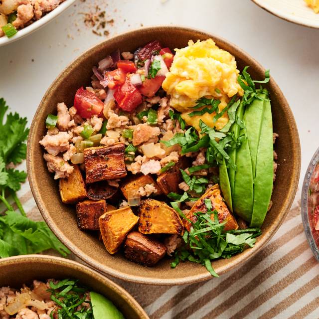 17 Macro-Friendly Breakfast Recipes {Under 500 cals!} - Slender Kitchen