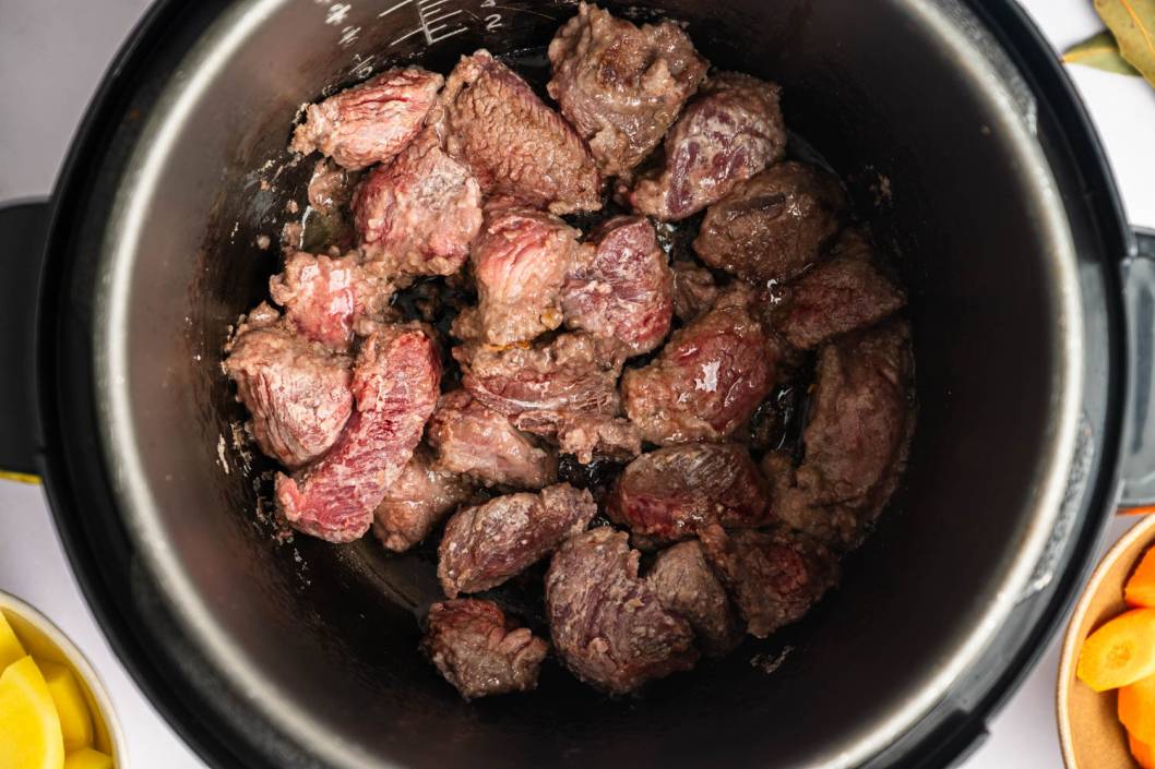 Healthy Instant Pot Beef Stew (or Slow Cooker) {Slow Cooker Option!}