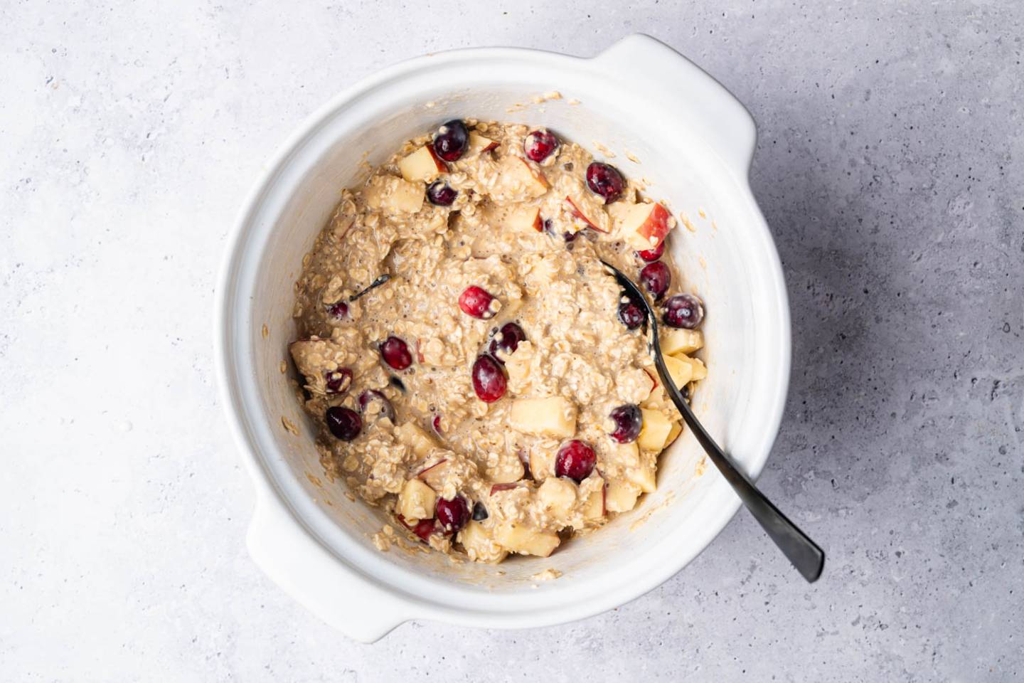 Cranberry Apple Baked Oatmeal {Make-Ahead Breakfast}