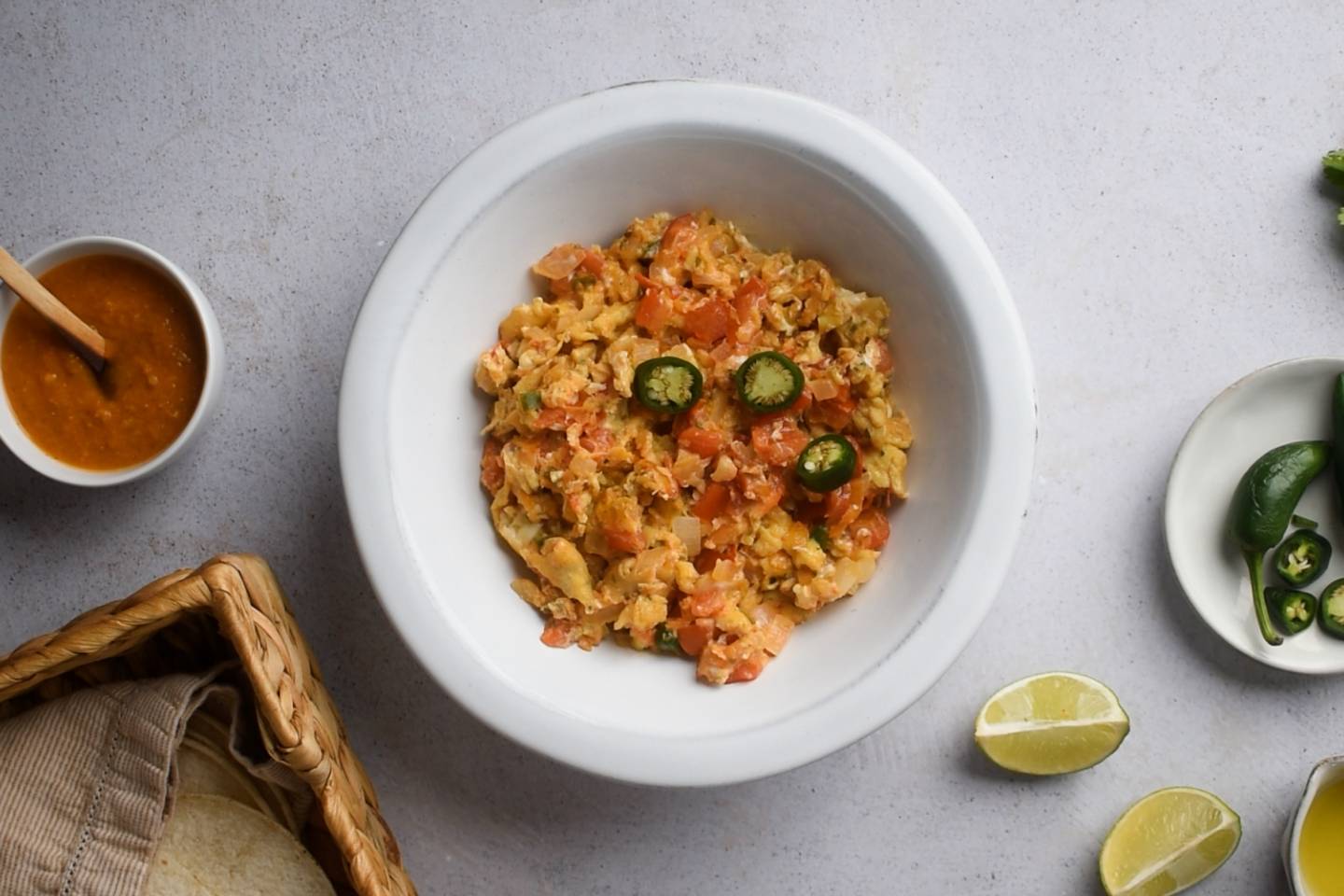 Huevos a la Mexicana (Mexican Scrambled Eggs) - Slender Kitchen