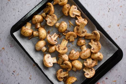 Roasted Mushrooms (with Garlic!) - Slender Kitchen