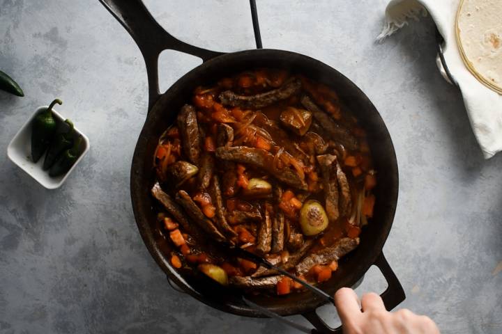 Bistec Ranchero (Ranch Style Steak) {Mexican Steak and Potatoes in ...