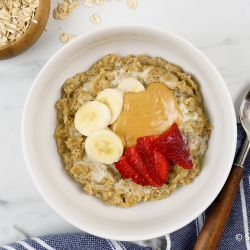 Cinnamon Baked Oatmeal (One Bowl)- Slender Kitchen